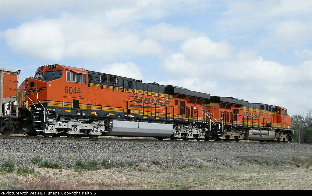BNSF 6044